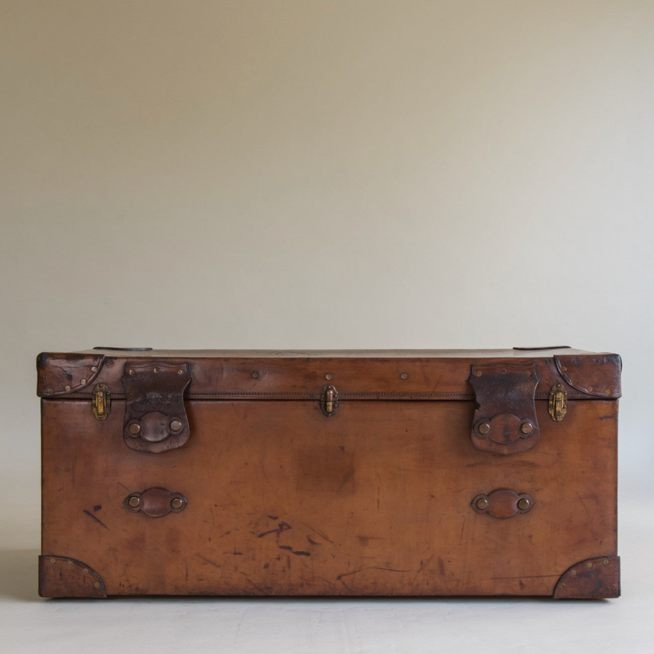 Leather Steamer Trunk by Finnigans – Bentleys London