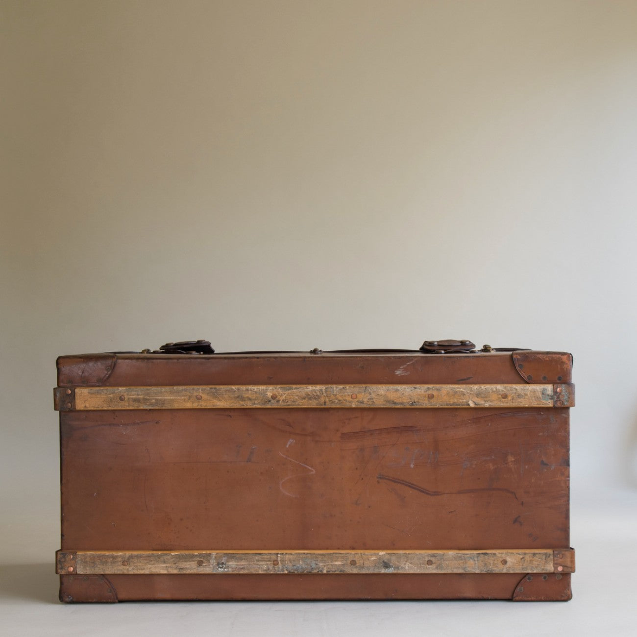 Leather Steamer Trunk by Finnigans – Bentleys London