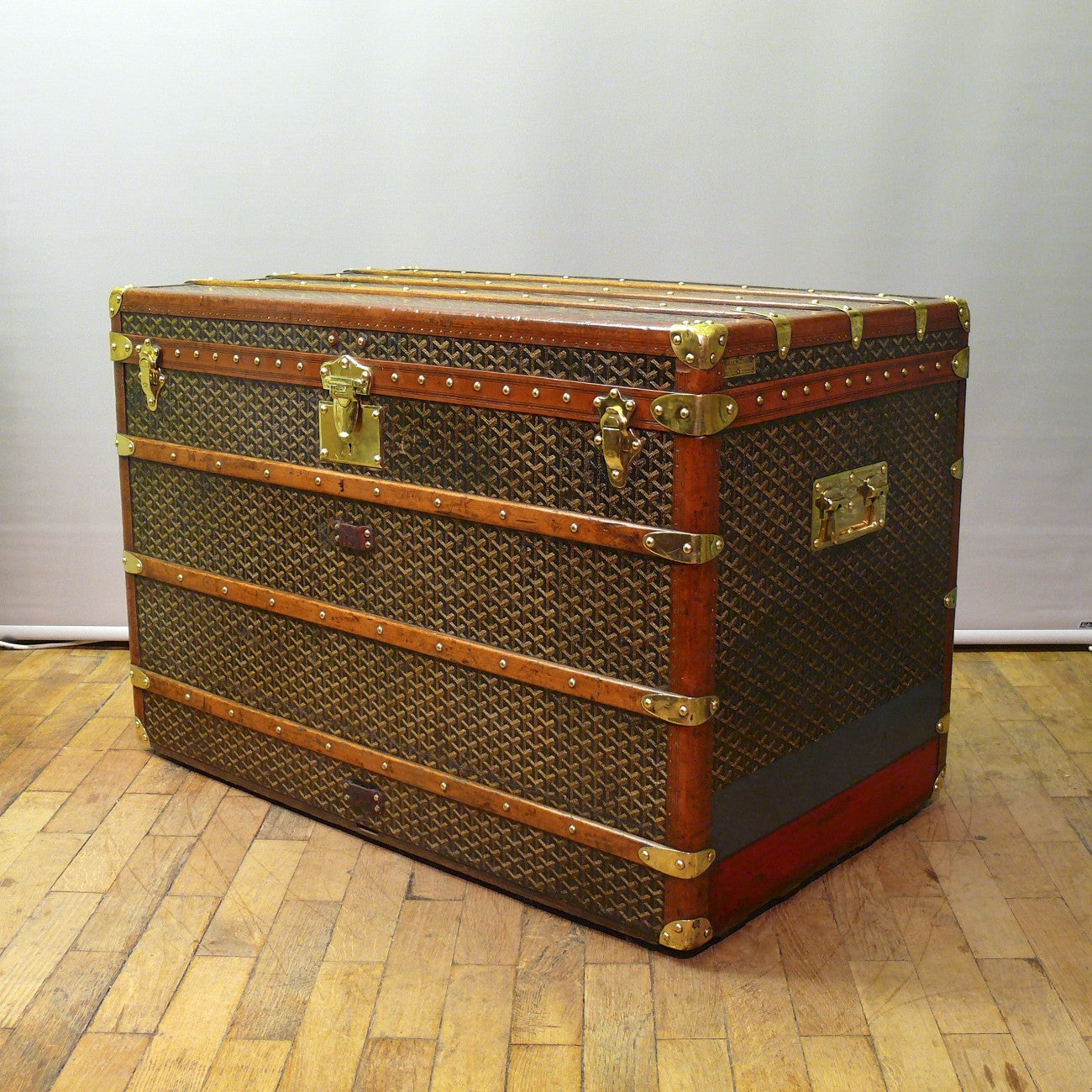 Goyard Courier Trunk – Bentleys London
