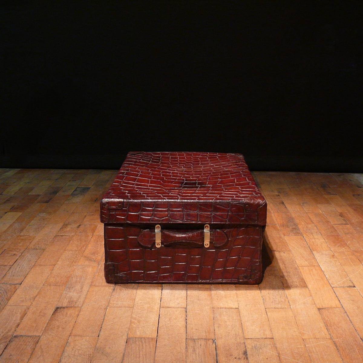 Large Crocodile Skin Suitcase – Bentleys London