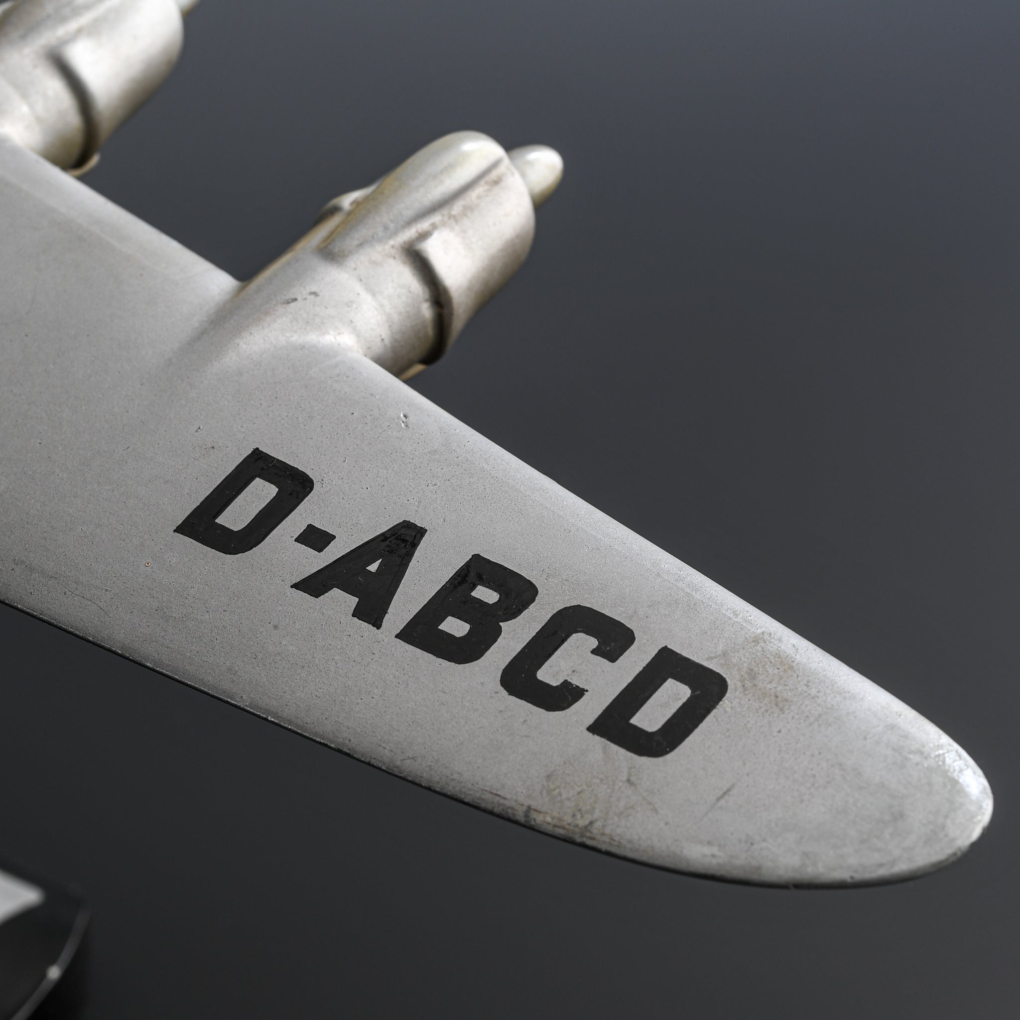 Early Lufthansa Lockheed Super Constellation Model – Bentleys London