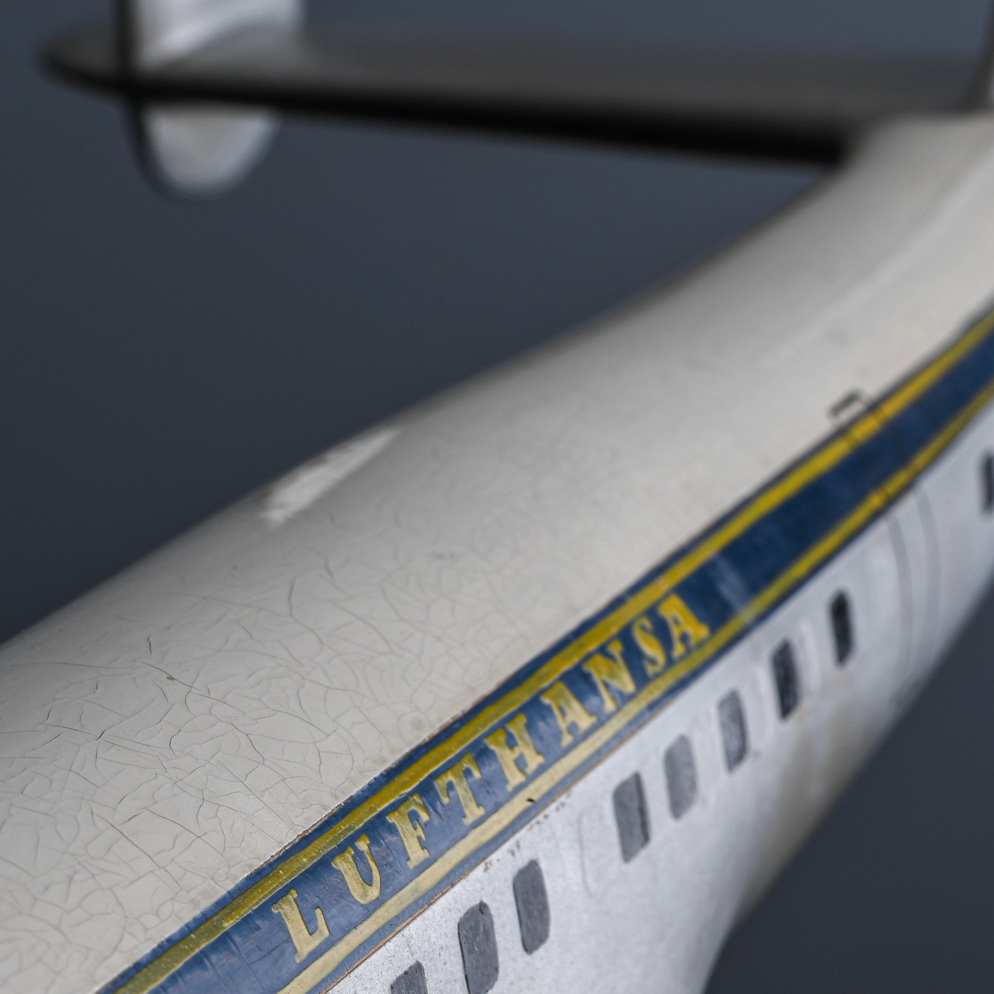 Early Lufthansa Lockheed Super Constellation Model – Bentleys London