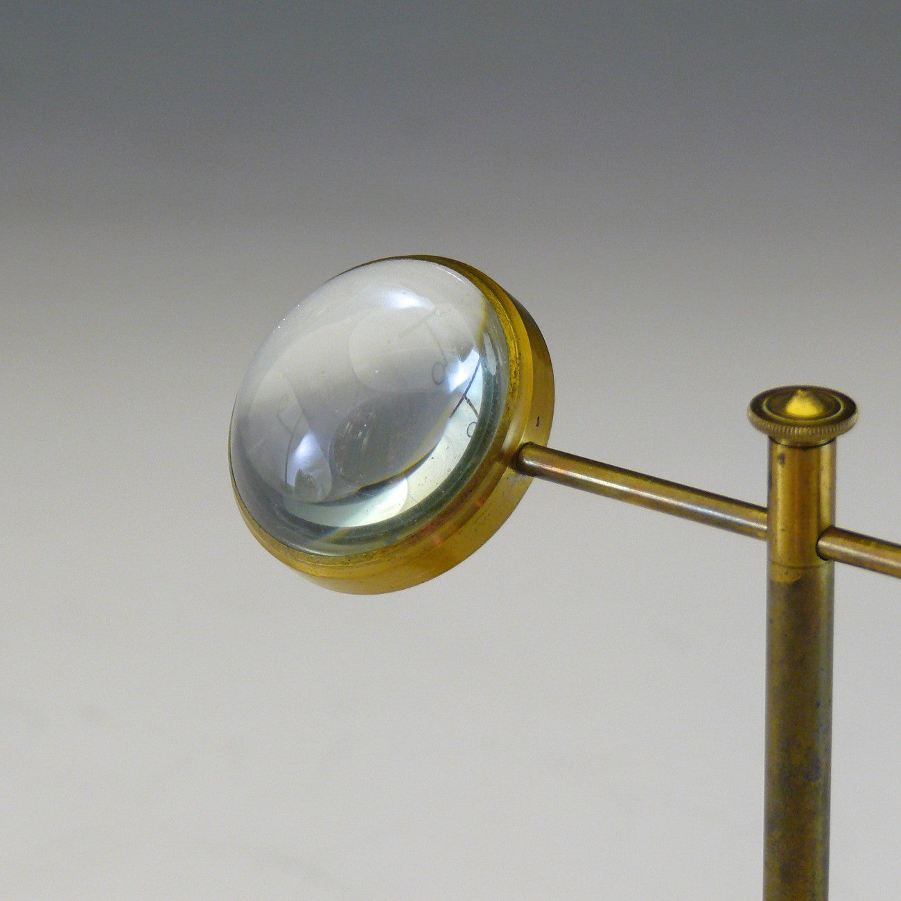 Brass Magnifying Glass – Bentleys London