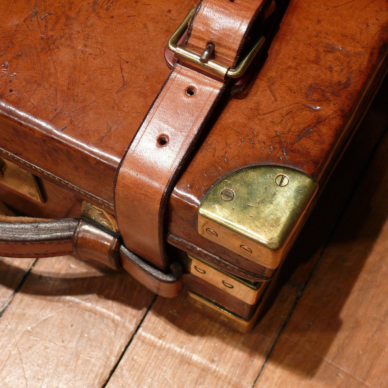 Purdey's Leather Cartridge Magazine – Bentleys London